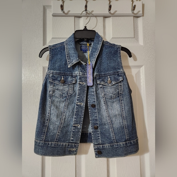 Pendleton | Jackets & Coats | Womens Pendleton Faded Denim Vest | Poshmark